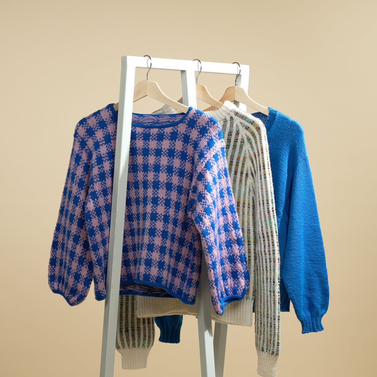 Mayflower - Buy Yarn, knitting patterns and crochet patterns here